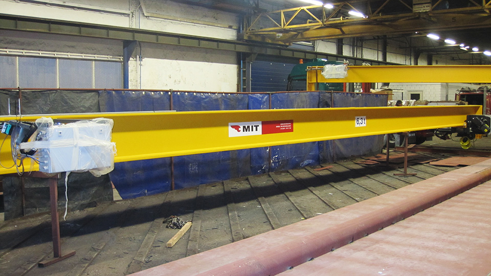 9 BOVENLOOP KRANEN - MIT GROUP